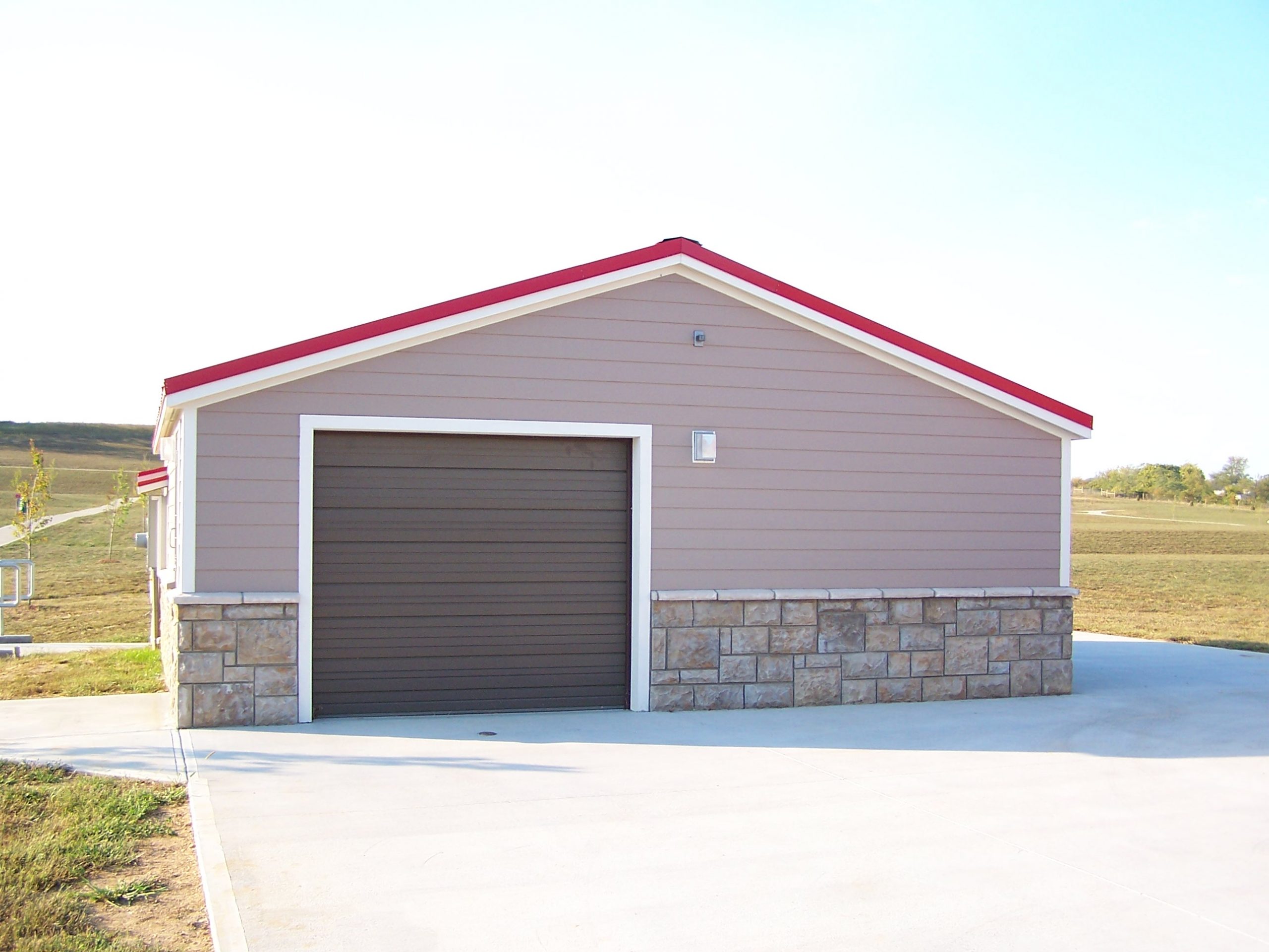 Modular Restrooms – HUNTER KNEPSHIELD